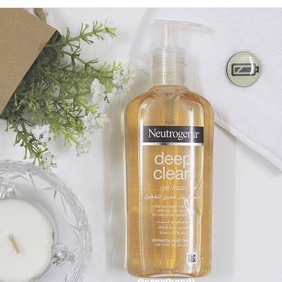 Neutrogena Deep Clean Gel Wash Â– Oil-Free Daily Facial Cleanser for ...